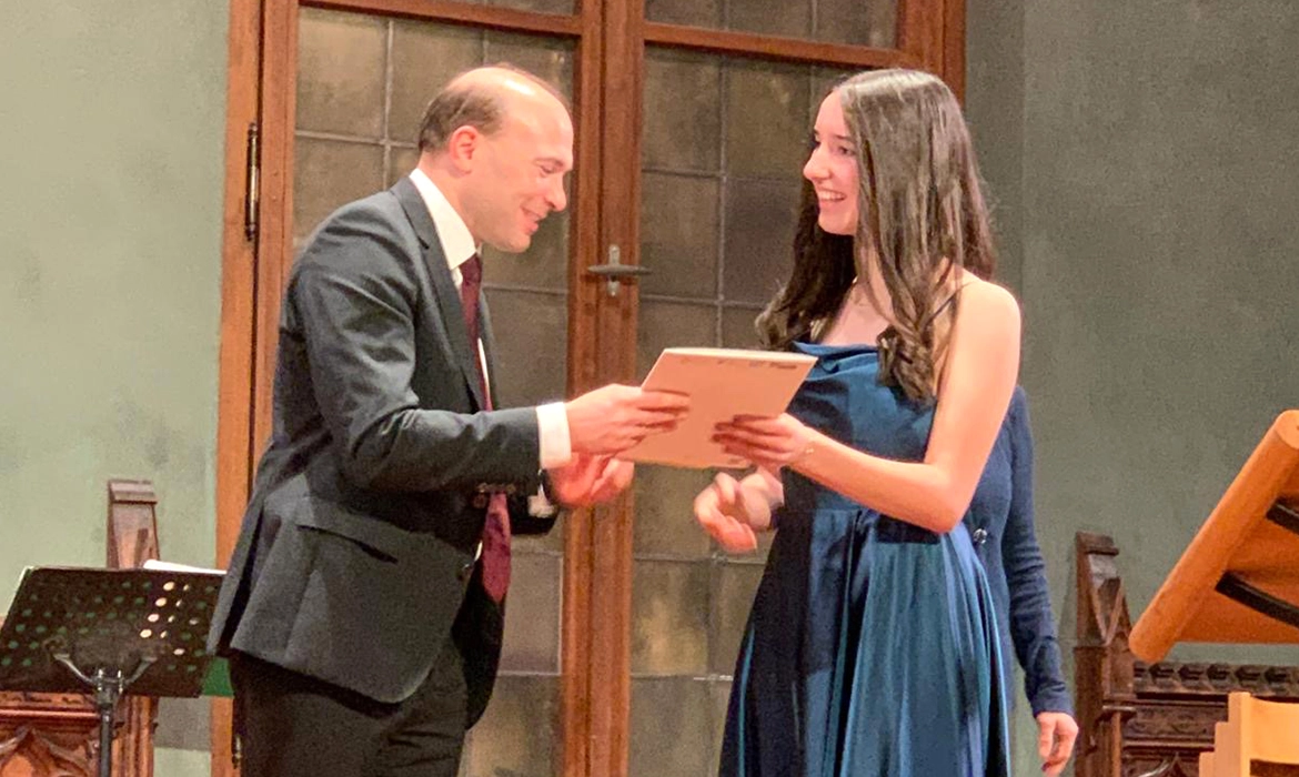 A-TEAM | ALINA | AUSBILDUNG | Antholzer - passt immer